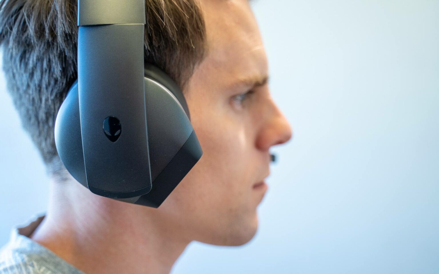 Alienware AW510H Gaming Headset Review – Time to Immerse Yourself