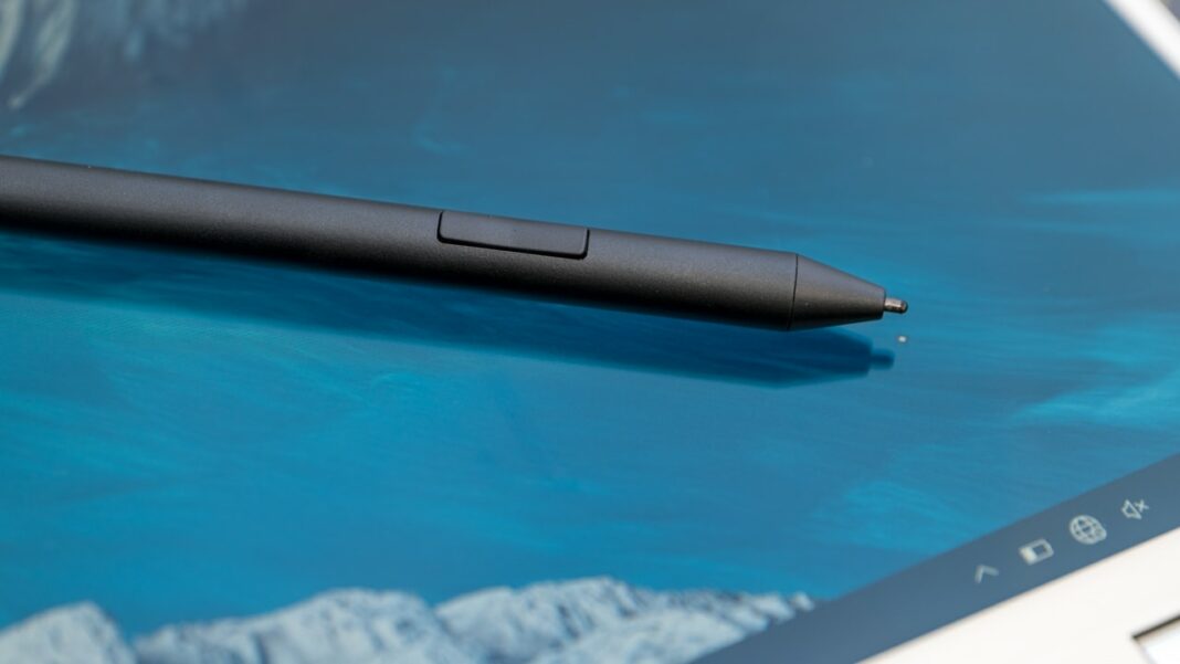 Dell Premium Active Pen (PN579X) Review: Intuitive and Versatile