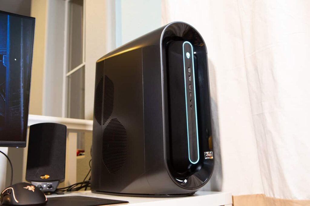 Alienware Aurora Ryzen Edition R10 Gaming Desktop Review