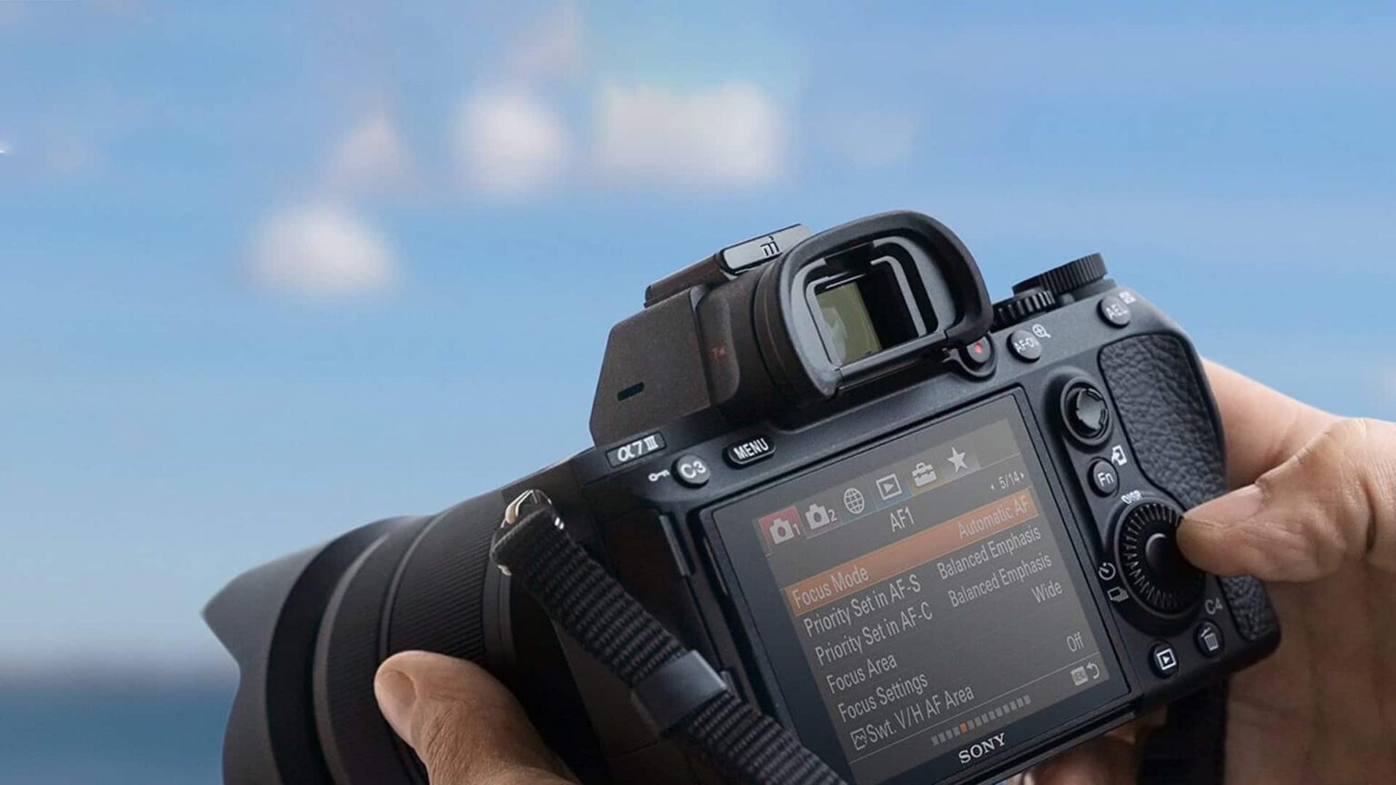 The Best Black Friday DSLR and Mirrorless Camera Deals